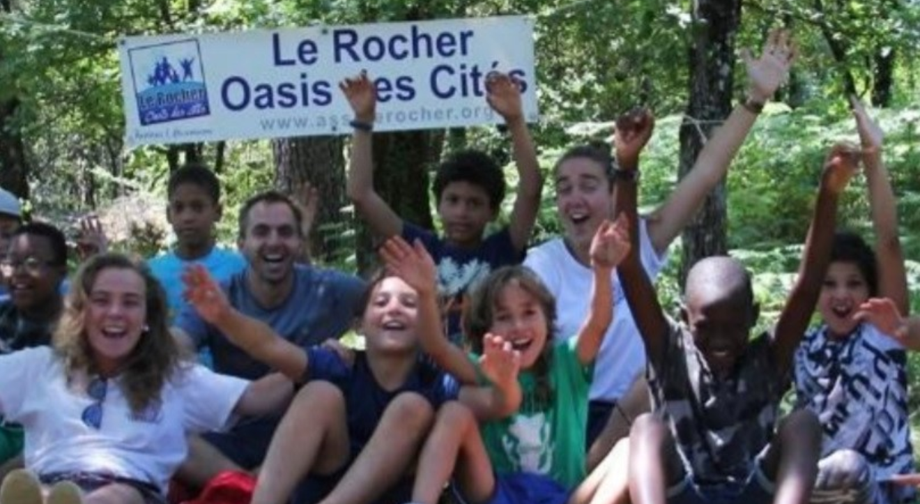 Des camps d’été pour les jeunes de 16 à 25 ans avec le Rocher – Oasis ...